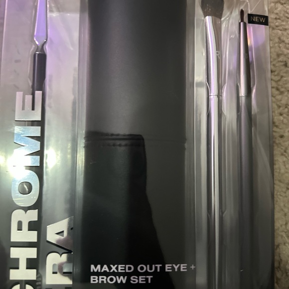 Makeup | Chrome Maxed Out Eye Brow Set | Poshmark